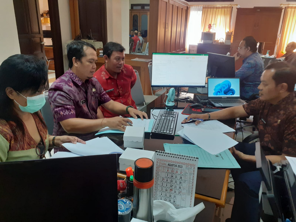 Verifikasi dan Harmonisasi Rancangan Akhir Renja PD Tahun 2024 | Kuta ...